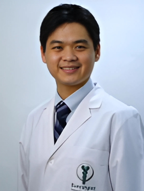 Asst.Prof.Dr. Chok Limsuwat